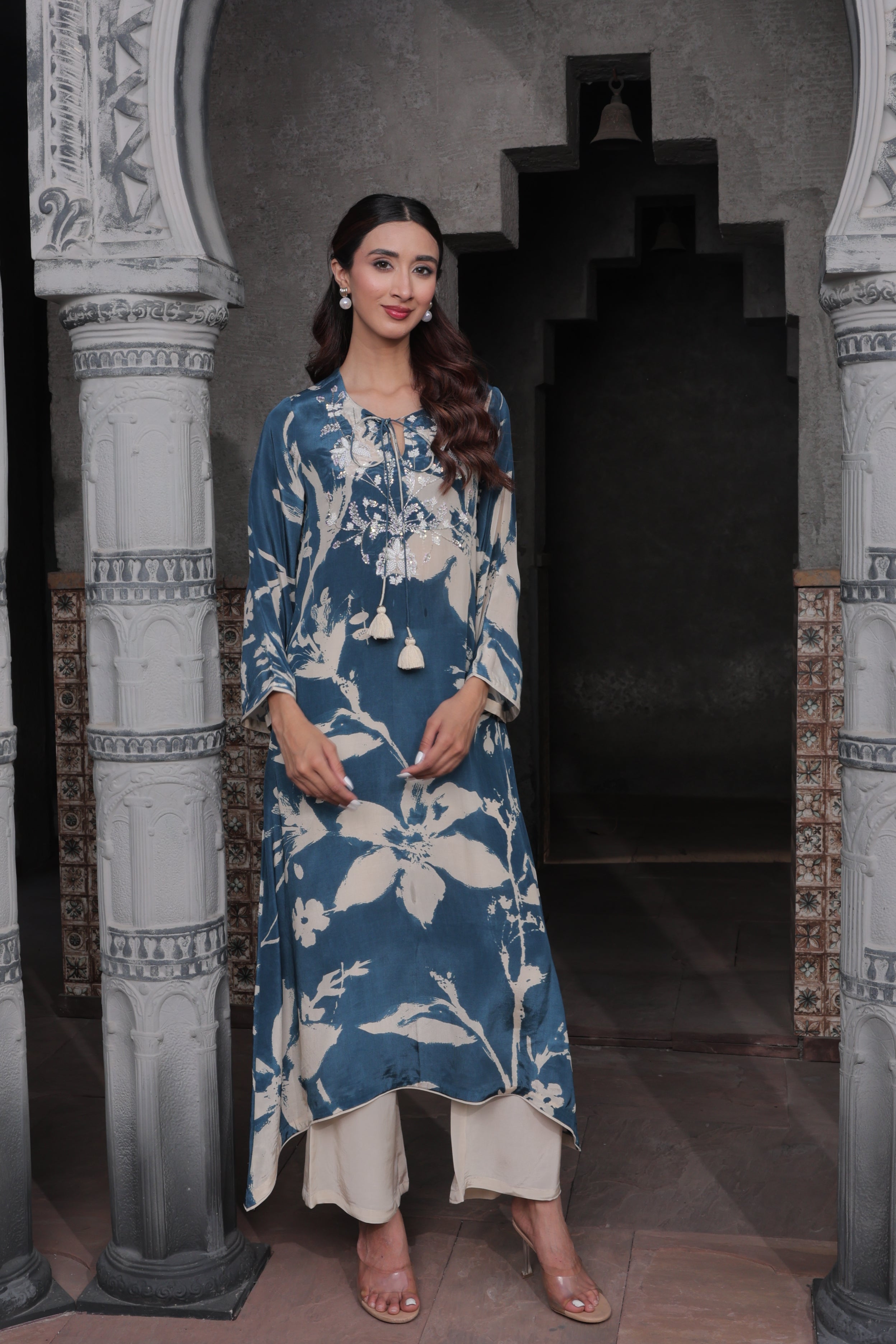 Freya Kurta - Blue – Label Om Creation