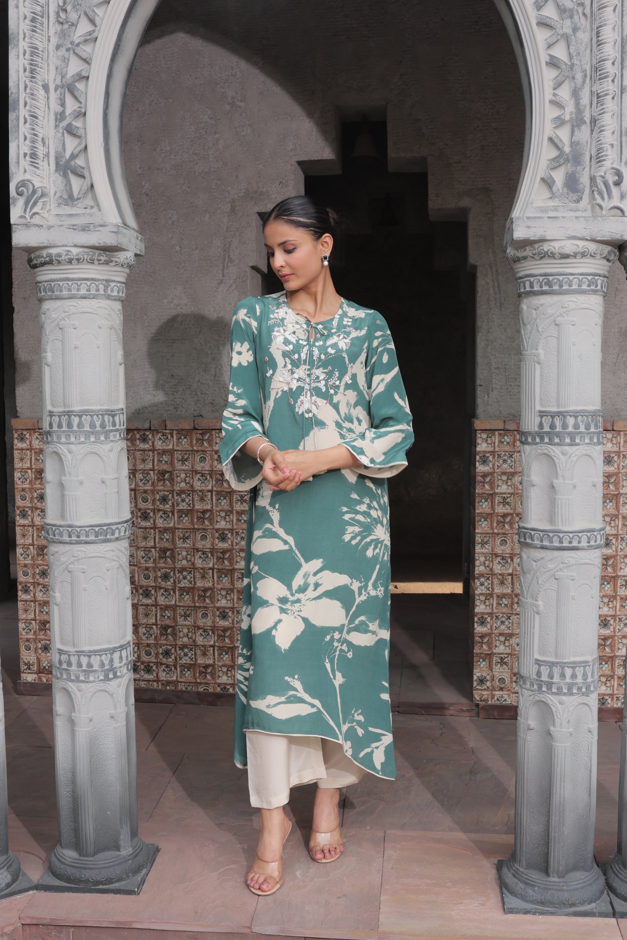 Freya Kurta - Green – Label Om Creation